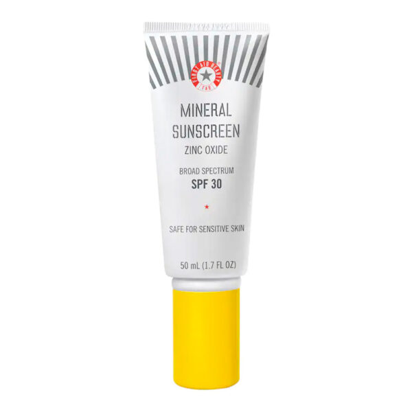 First Aid Beauty Mineral Sunscreen Zinc Oxide Broad Spectrum SPF 30 ...